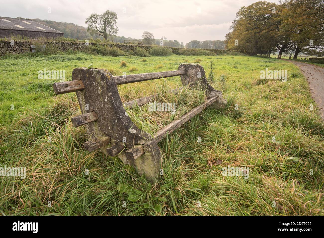 Hellifield peel green bench hi-res stock photography and images - Alamy