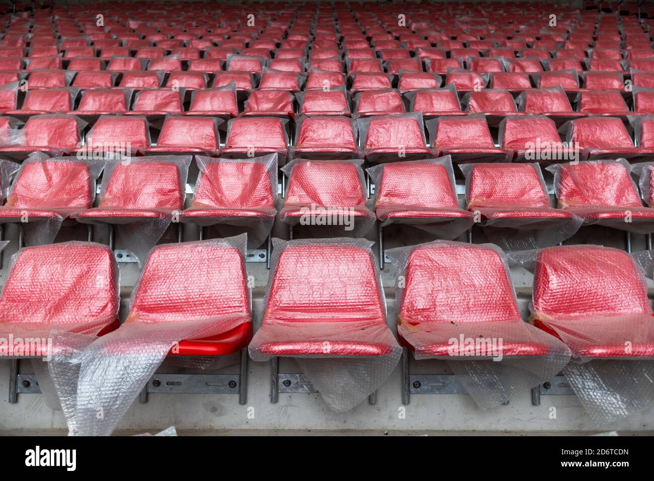 Covered grandstand roof hi-res stock photography and images - Alamy