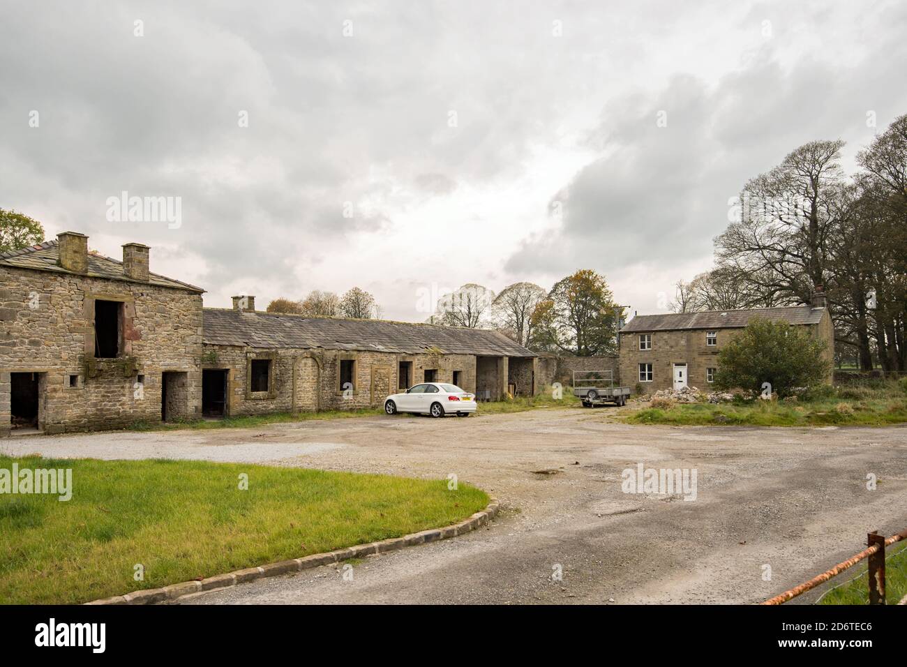 Peel green hellifield hi-res stock photography and images - Alamy