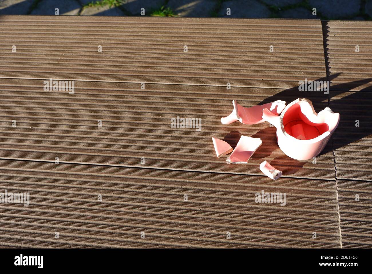 Broken kitchen equipment hi-res stock photography and images - Alamy