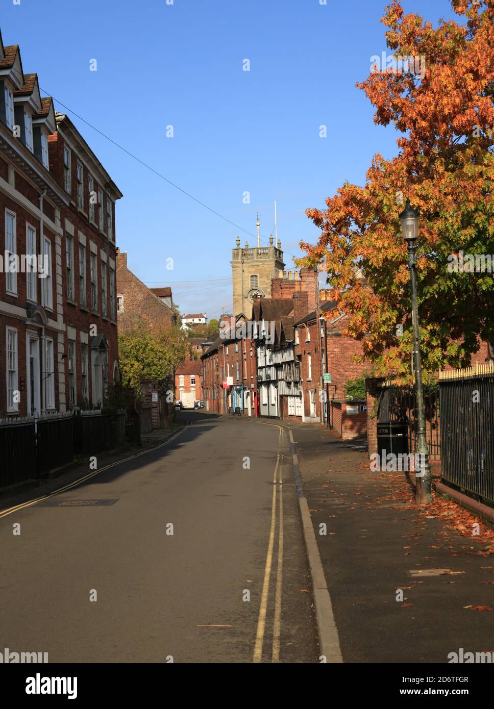 Deserted high street uk hi-res stock photography and images - Alamy