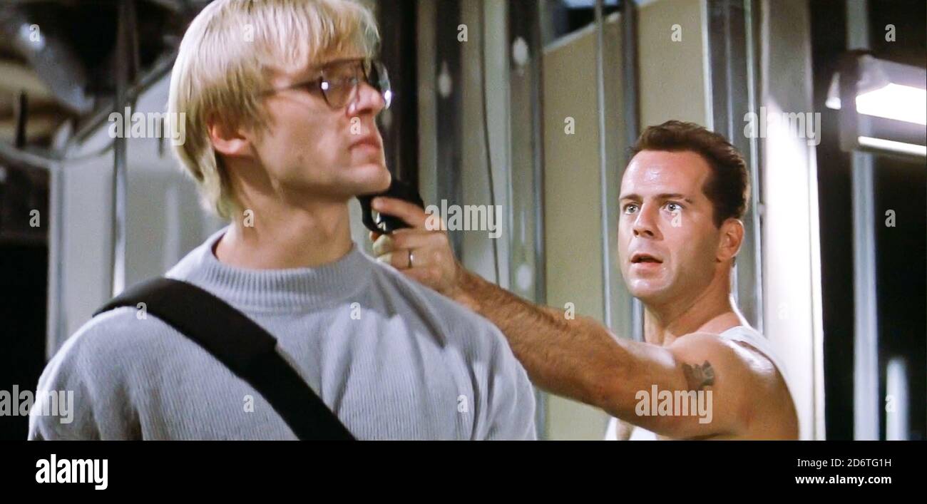 Die hard 1988 christmas hi-res stock photography and images - Alamy