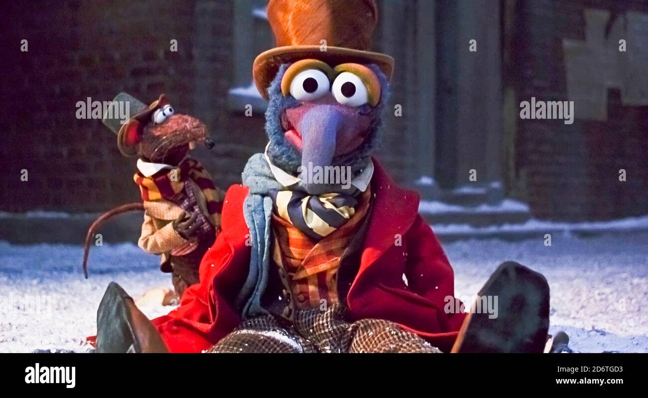 USA. Gonzo and Rizzo The Rat in a scene from the ©Buena Vista Pictures ...