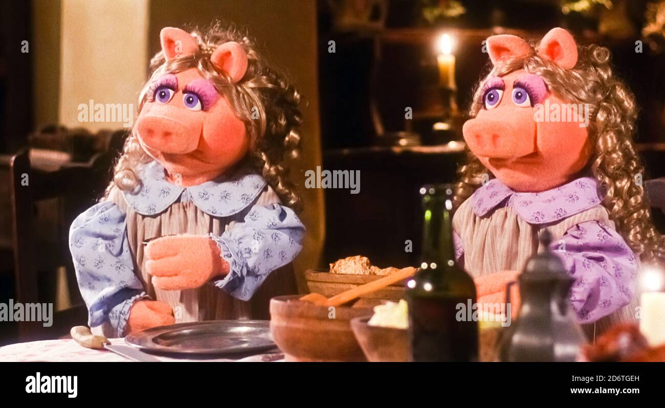 USA. Miss Piggy in a scene from the ©Buena Vista Pictures movie : The ...