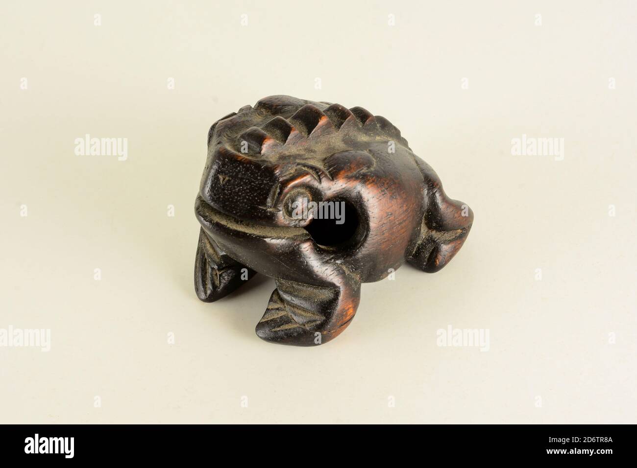 Oriental wooden frog musical instrument Stock Photo - Alamy