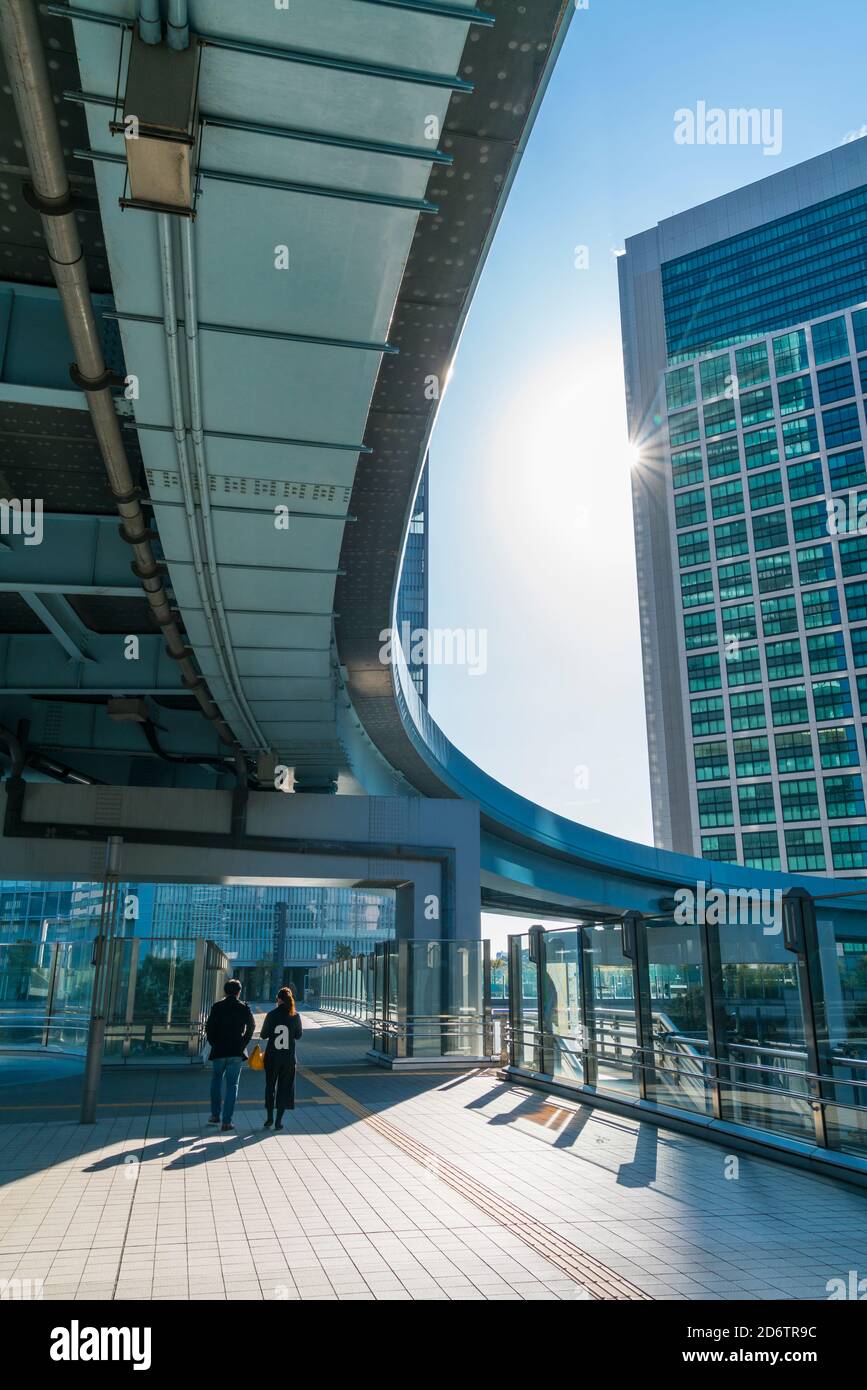 The elevated footbridge at Shiodome district Tokyo Japan Stock Photo ...