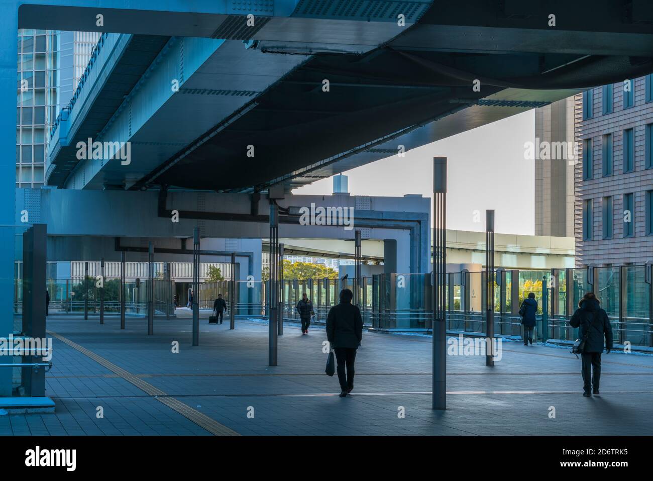 The elevated footbridge at Shiodome district Tokyo Japan Stock Photo ...
