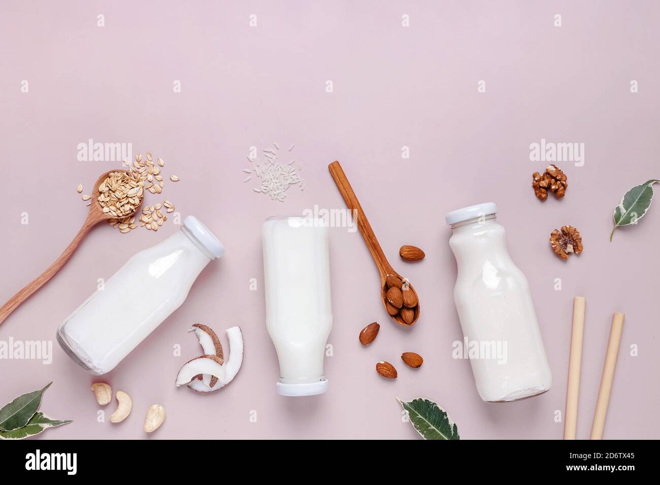 Different types of glass bottles hi-res stock photography and images ...
