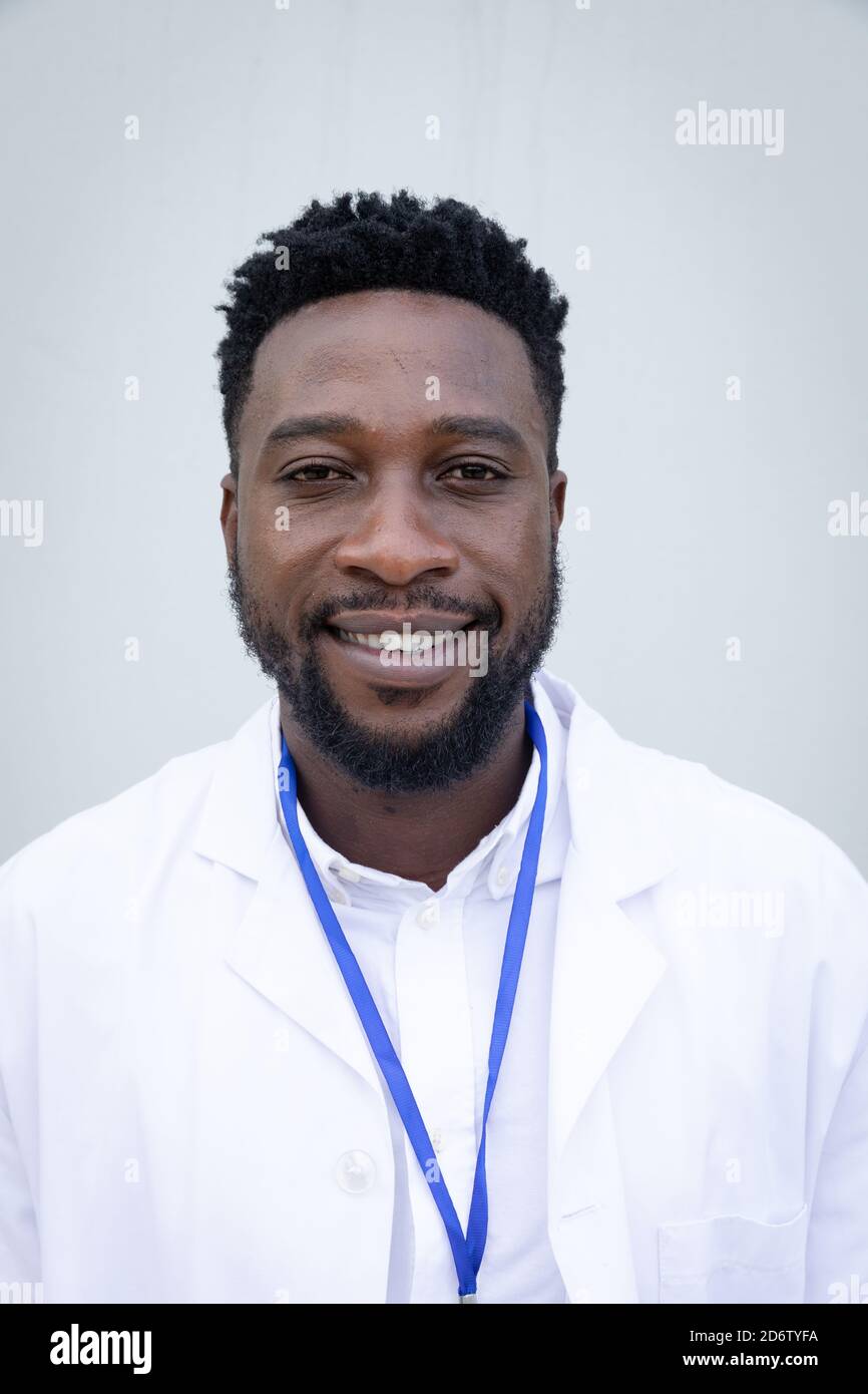 Health and social care male nurse hi-res stock photography and images ...