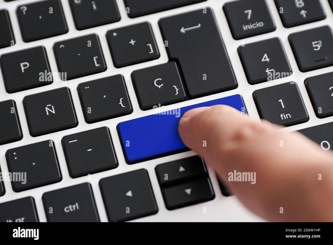 Blue keys hi-res stock photography and images - Alamy