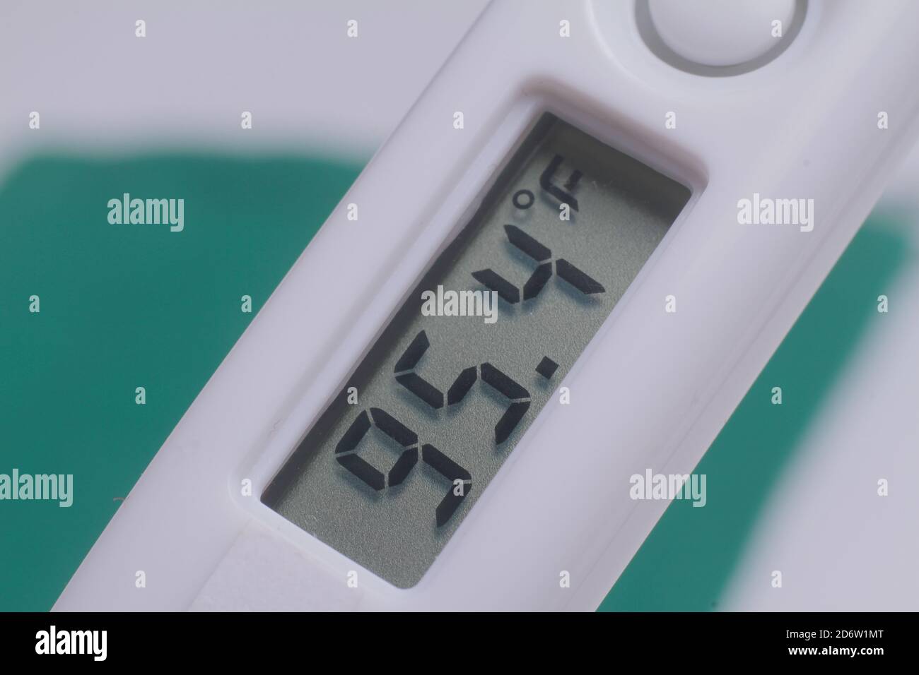 Digital temperature sign hi-res stock photography and images - Alamy