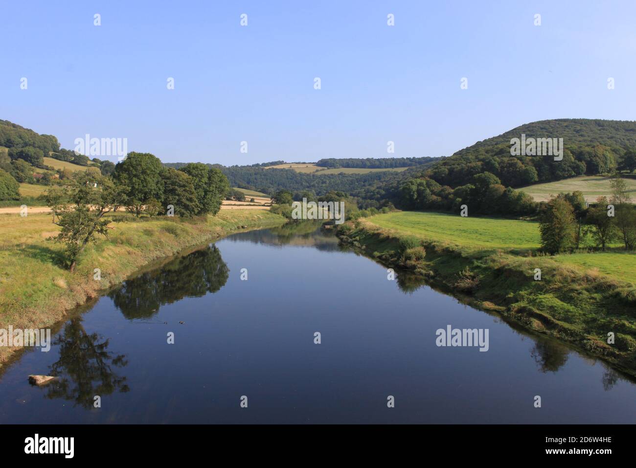 River Wye. Offa's Dyke Path. National Trail. Long-distance trail. Anglo ...