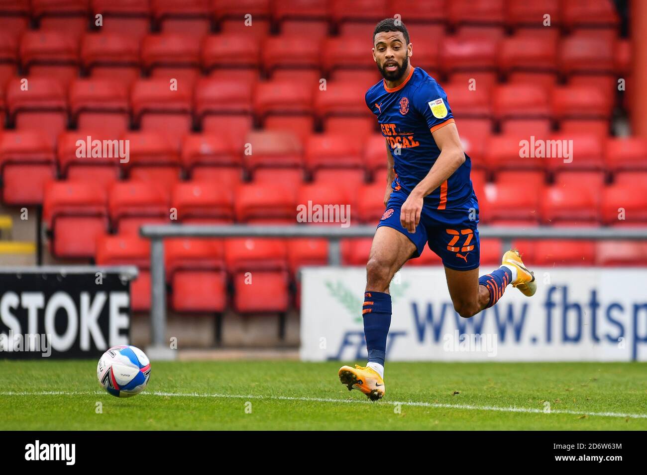 CJ Hamilton (22) of Blackpool in action Stock Photo - Alamy