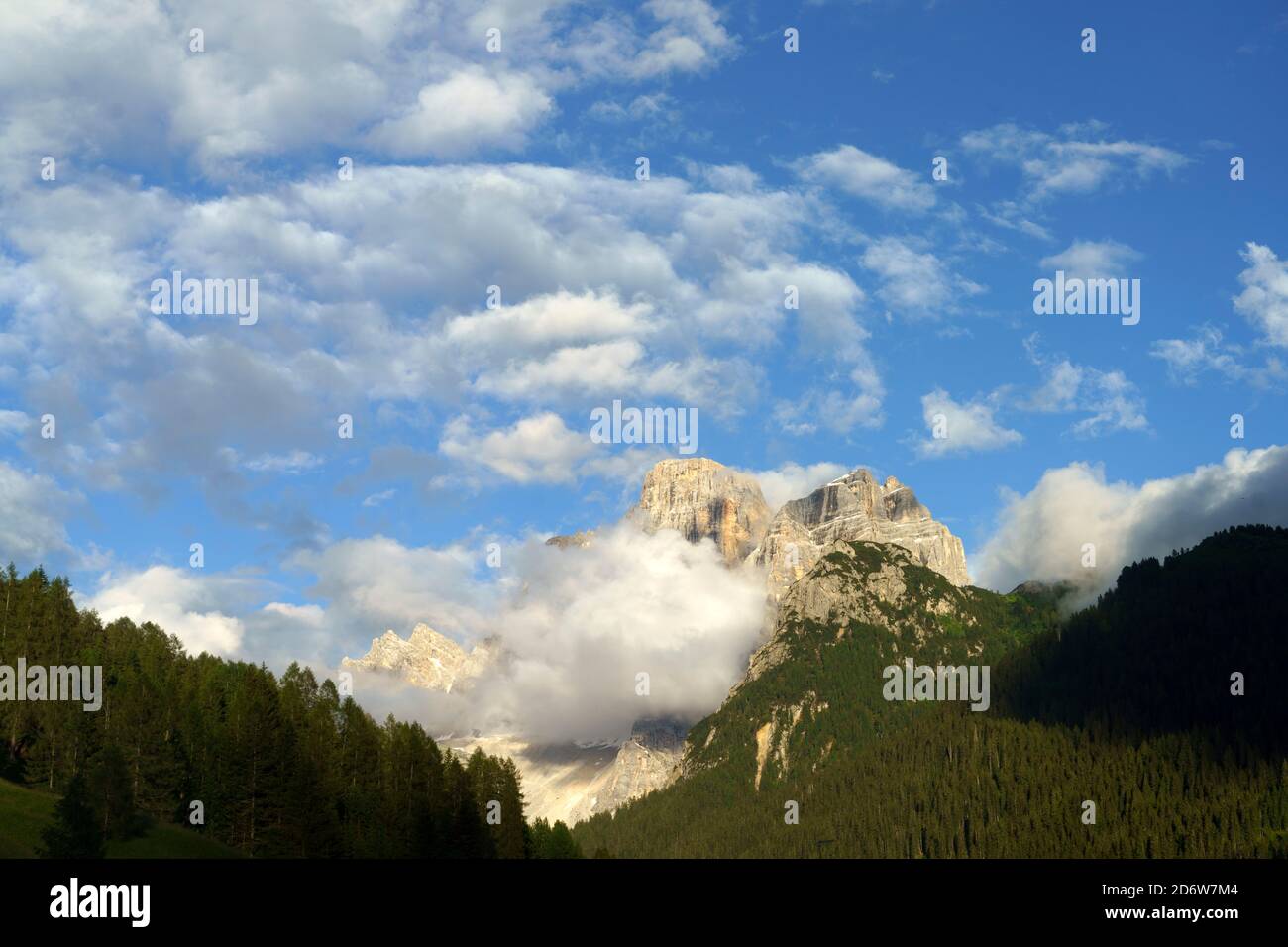 Staulanza pass hi-res stock photography and images - Alamy