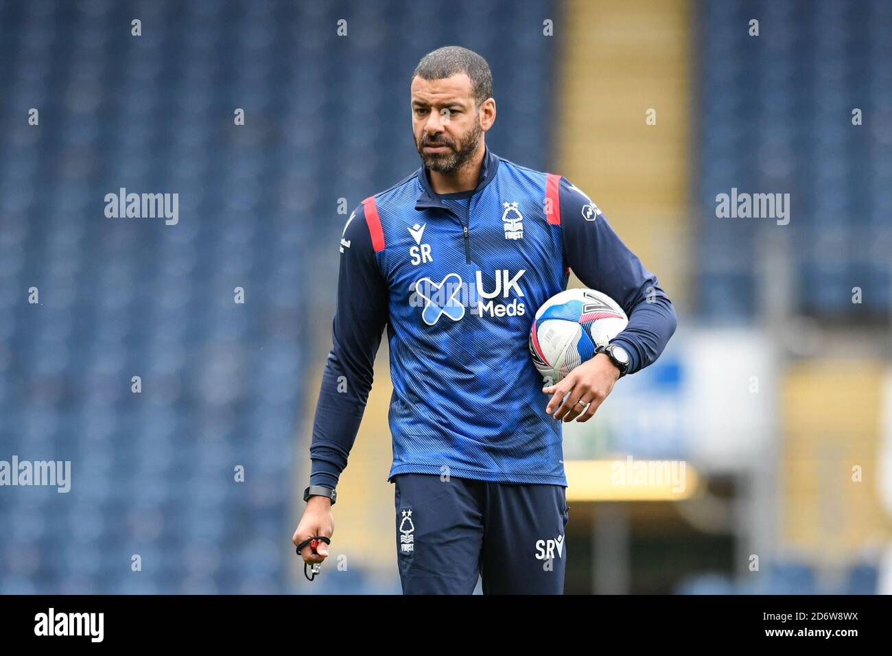 Steven Reid first team coach of Nottingham Forest leads the warm up ...
