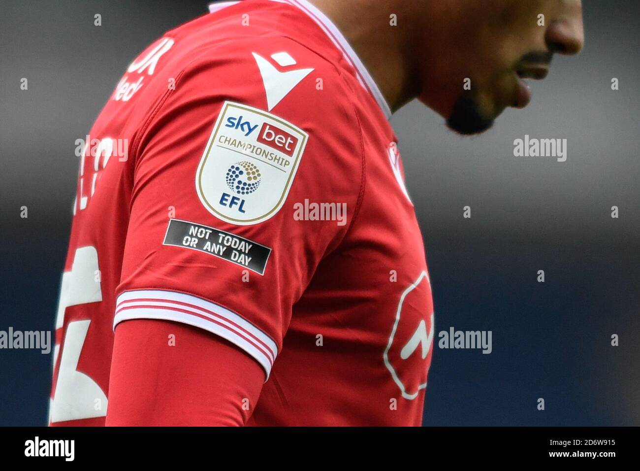 Nottingham forest championship badge hi-res stock photography and ...