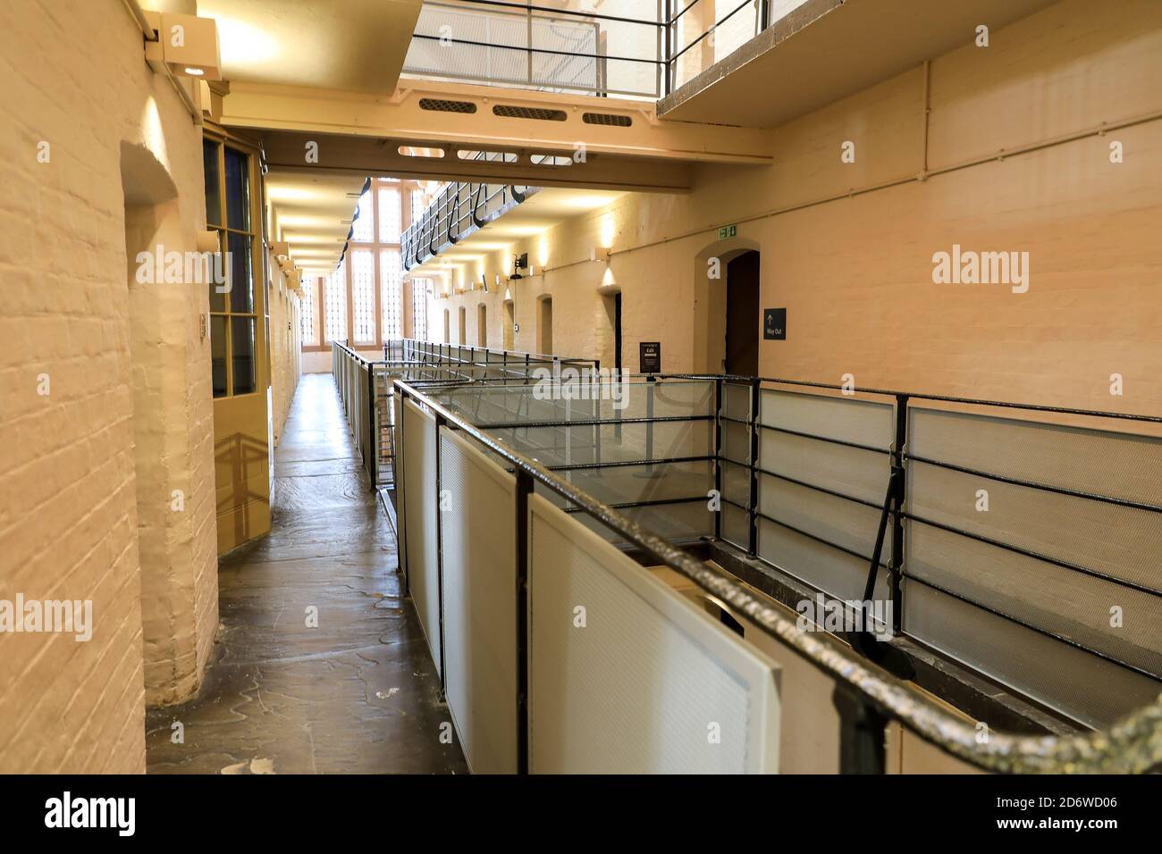 Inside prison uk hi-res stock photography and images - Alamy