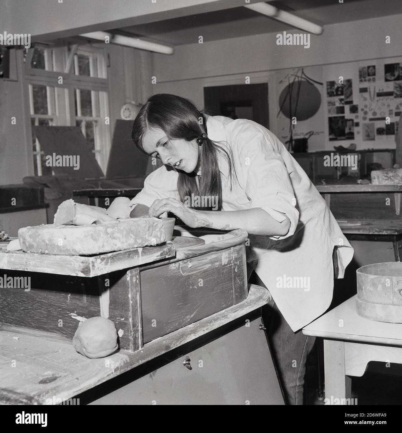 1970s classroom hi-res stock photography and images - Alamy
