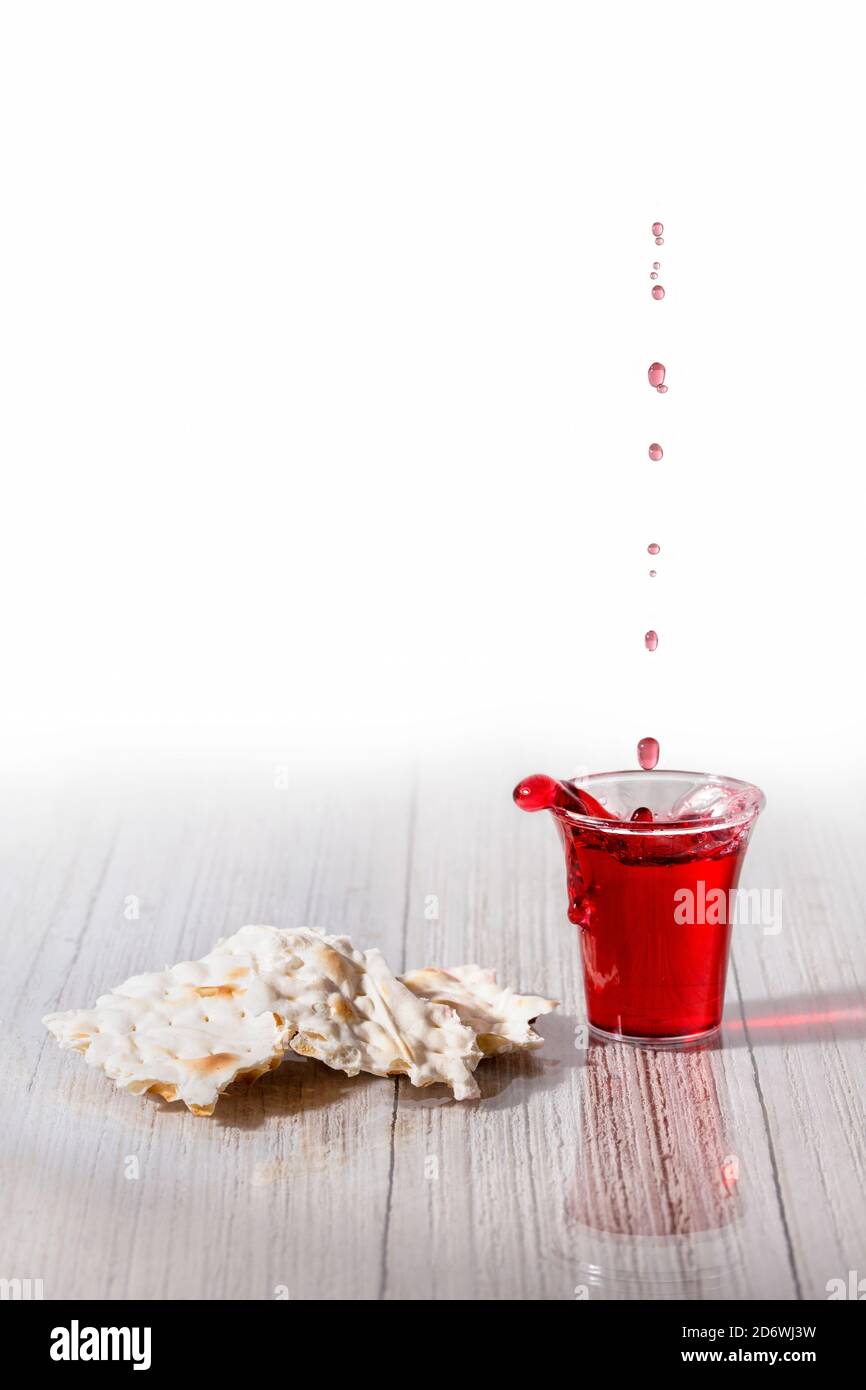 Communion Bread and Cup Stock Photo - Alamy