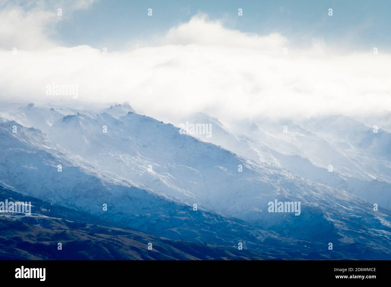 Pisa Range near Cromwell, Central Otago, South Island, New Zealand ...