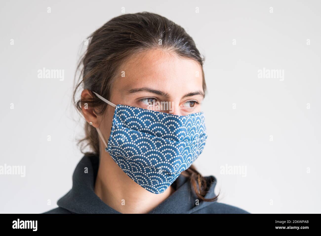 Woman wearing home made hi-res stock photography and images - Alamy