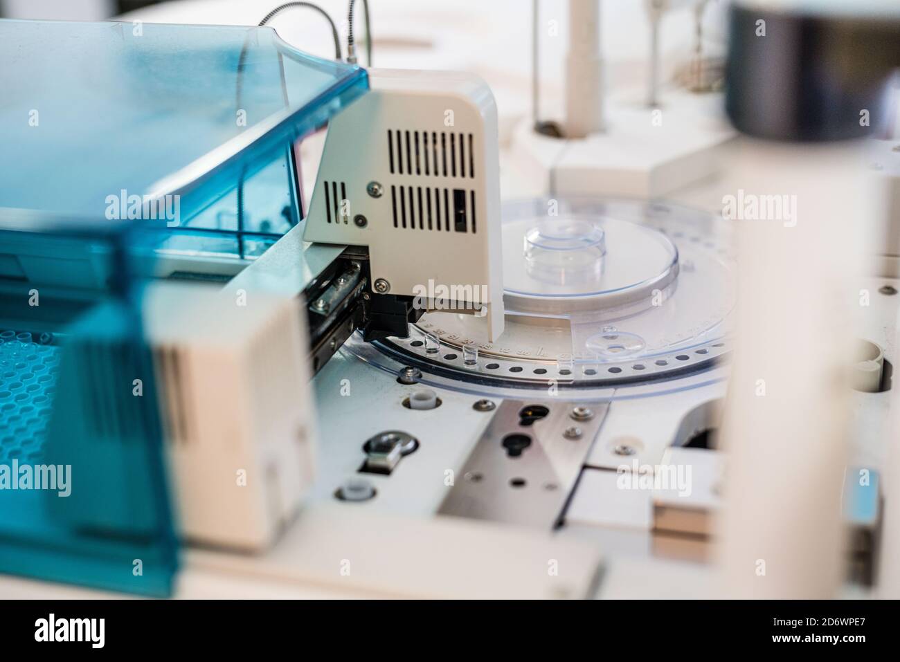 Automated serological testing machine for the detection of antibodies ...