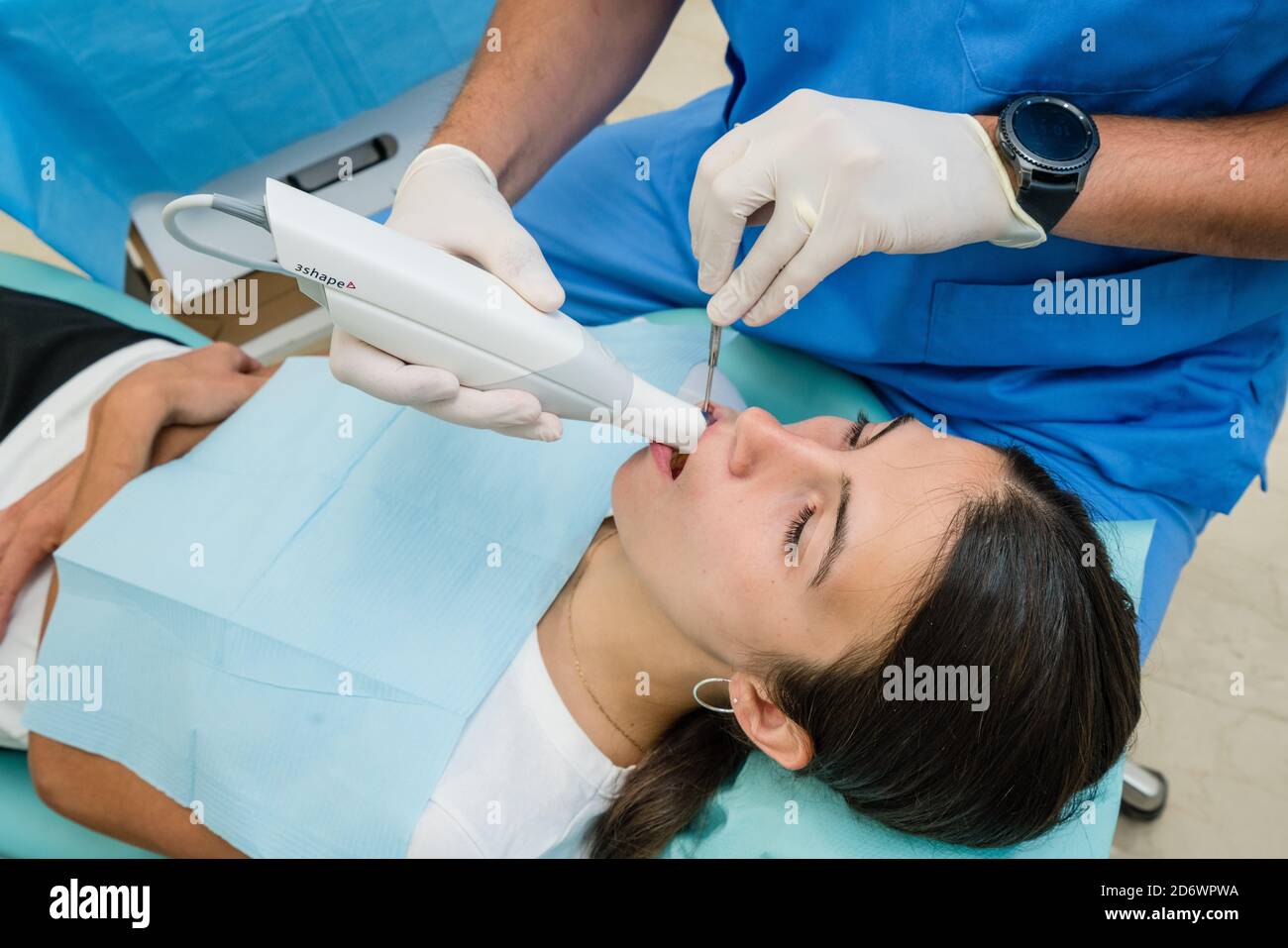 Digital dental impression with intraoral camera intended for the ...