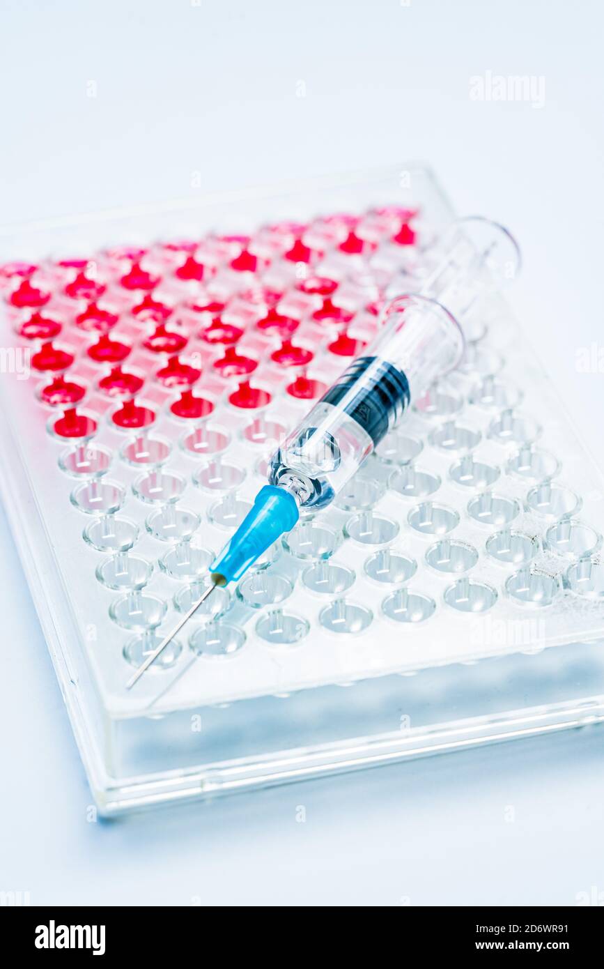 Virology research laboratory Stock Photo - Alamy