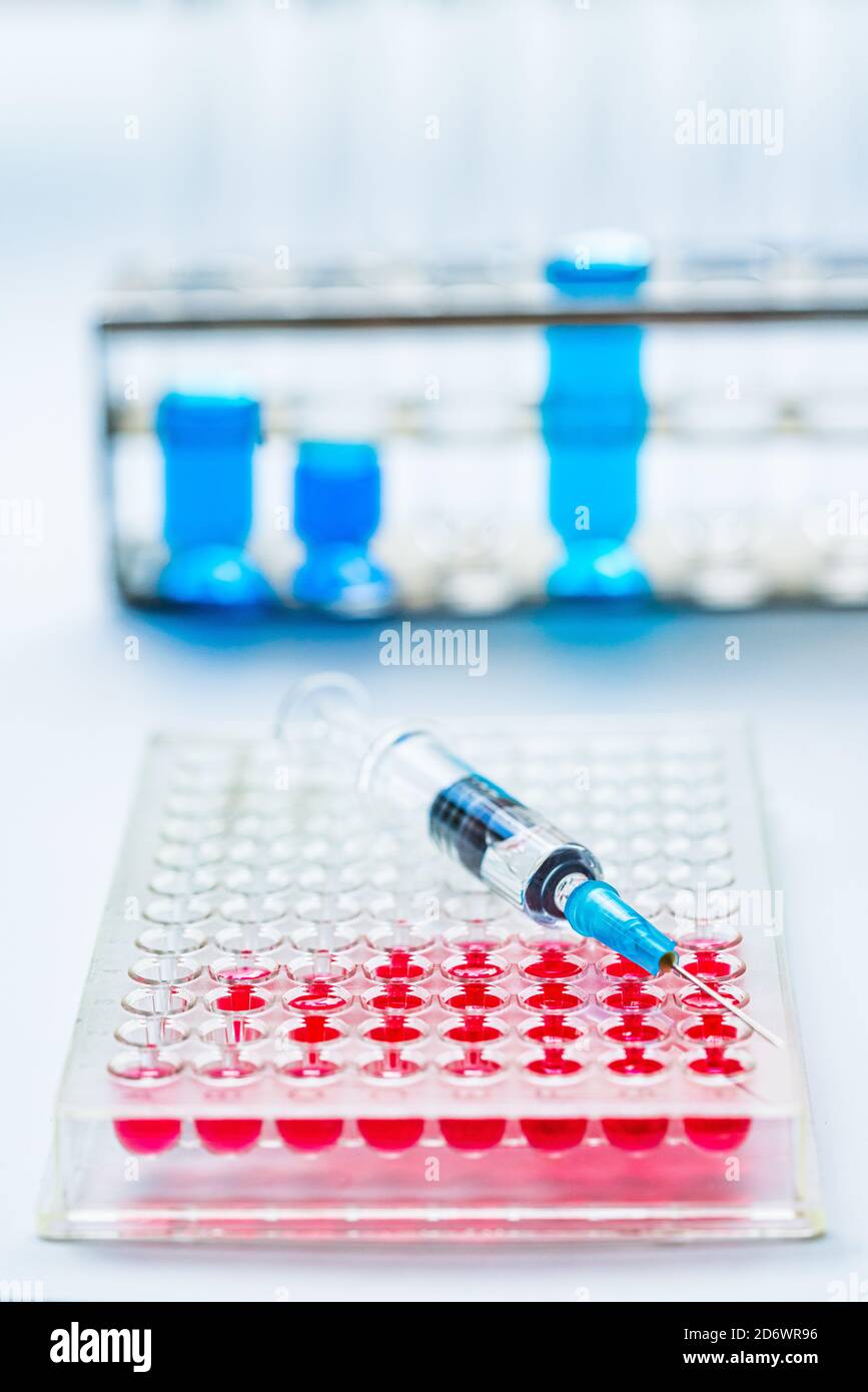 Virology research laboratory Stock Photo - Alamy