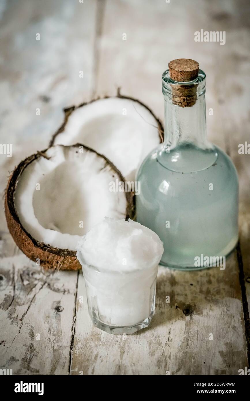 Homemade coconut oil Stock Photo - Alamy