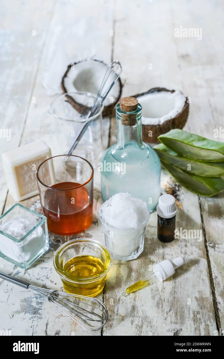 Manufacture coconut oil hi-res stock photography and images - Alamy