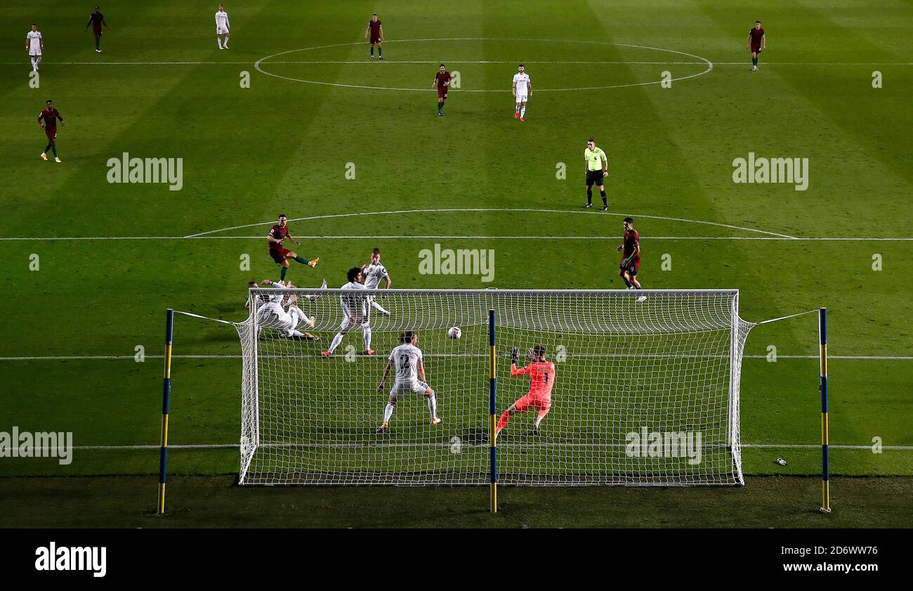 Illan meslier save hi-res stock photography and images - Alamy