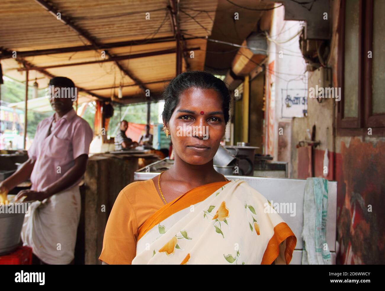 Tamil kitchen hi-res stock photography and images - Alamy