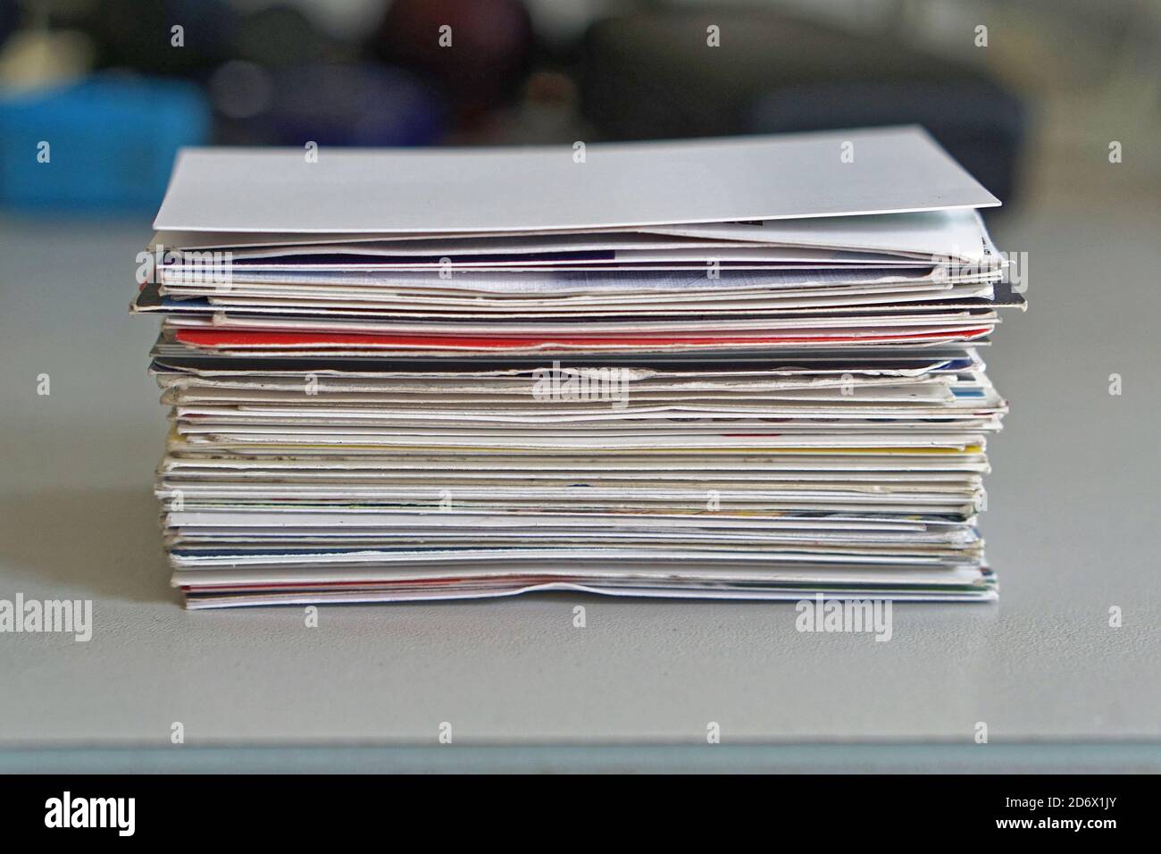 Stack of cards hi-res stock photography and images - Alamy