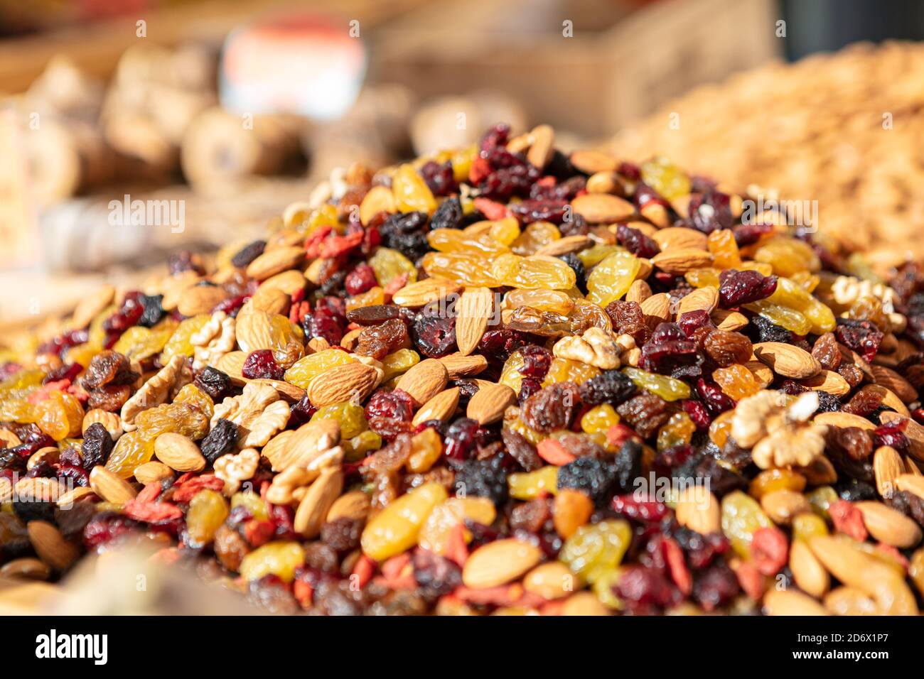 Piles of dried fruit in bulk in a market Stock Photo - Alamy