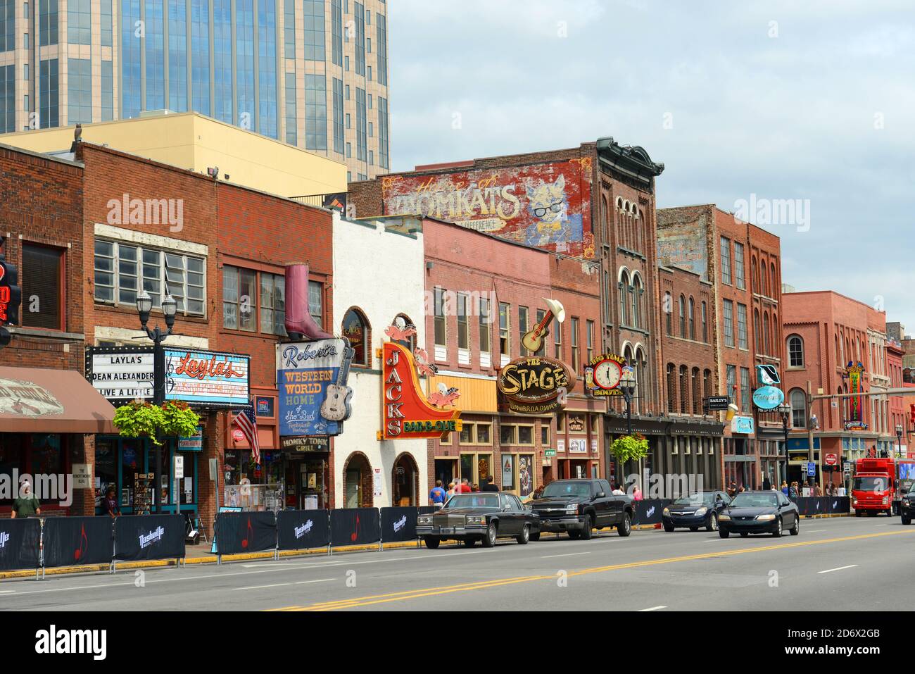 Bars on historical Broadway in downtown Nashville, Tennessee, USA ...