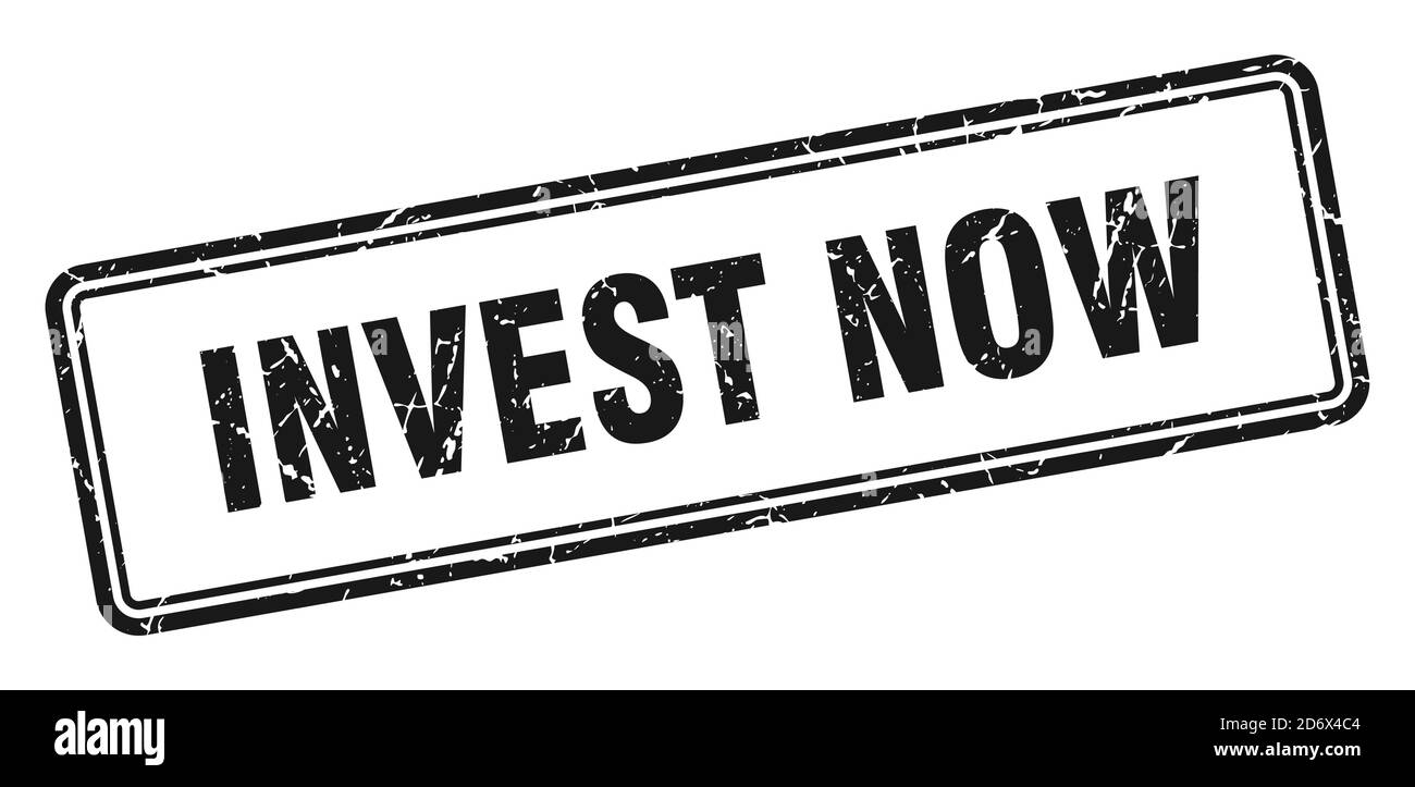 invest now stamp. square grunge sign isolated on white background Stock ...