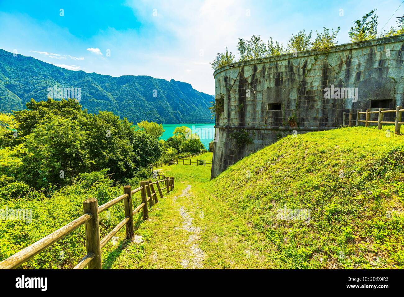 Danfo hi-res stock photography and images - Alamy