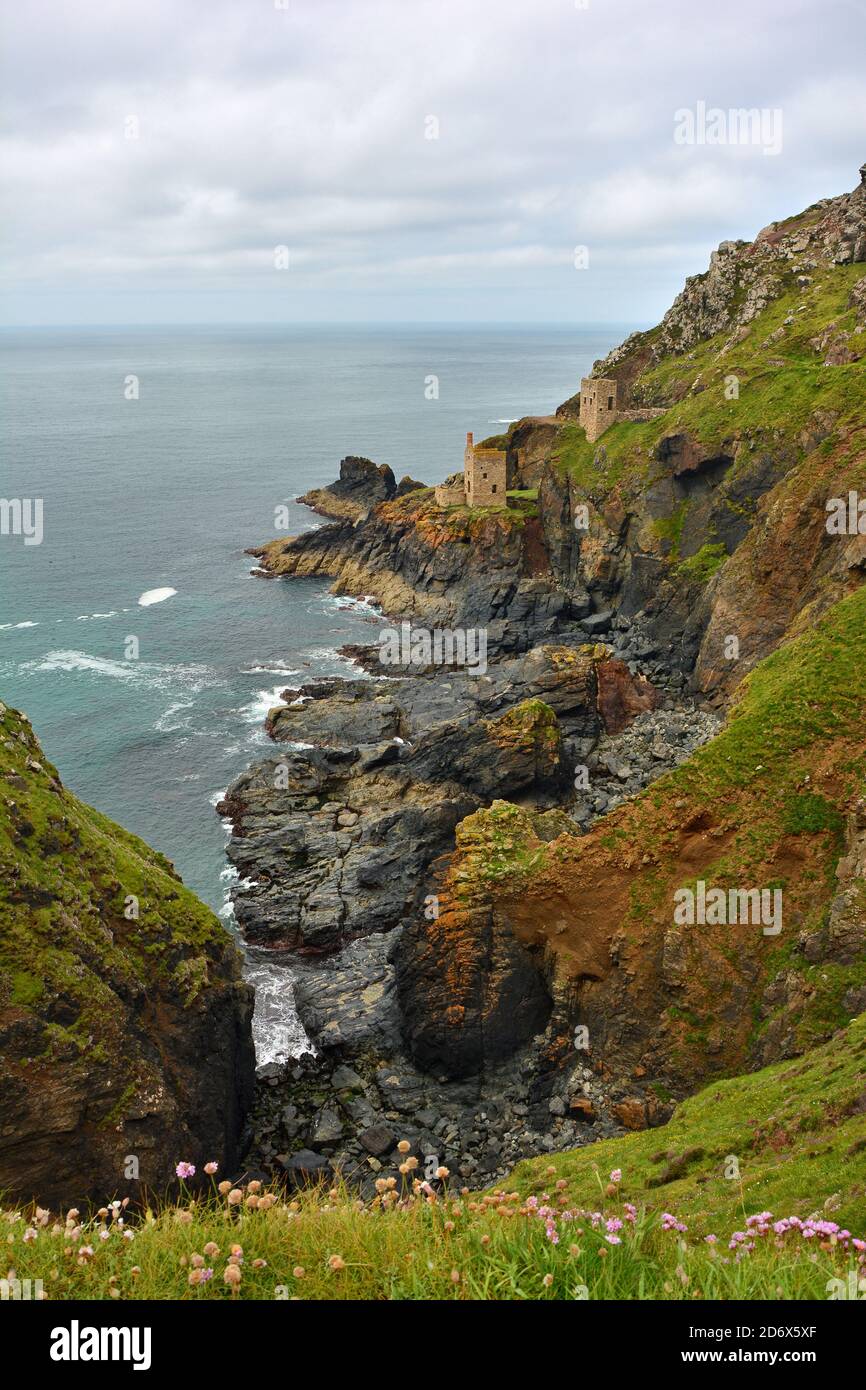 Crowns Engine Houses in Botallack Mine, Cornwall, UK Stock Photo - Alamy