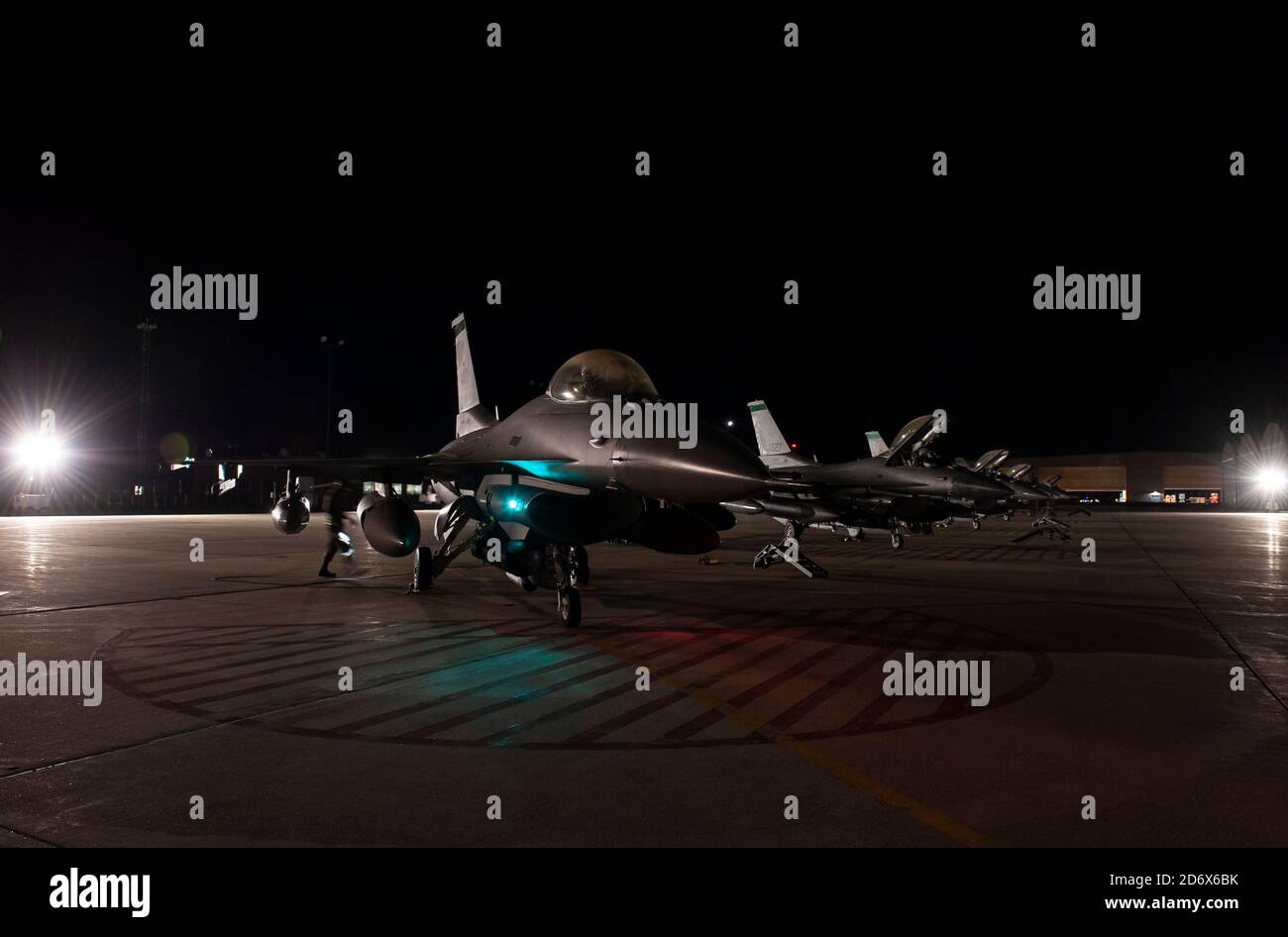 F-16 Fighting Falcon fighter jets, assigned to the Ohio National Guard ...