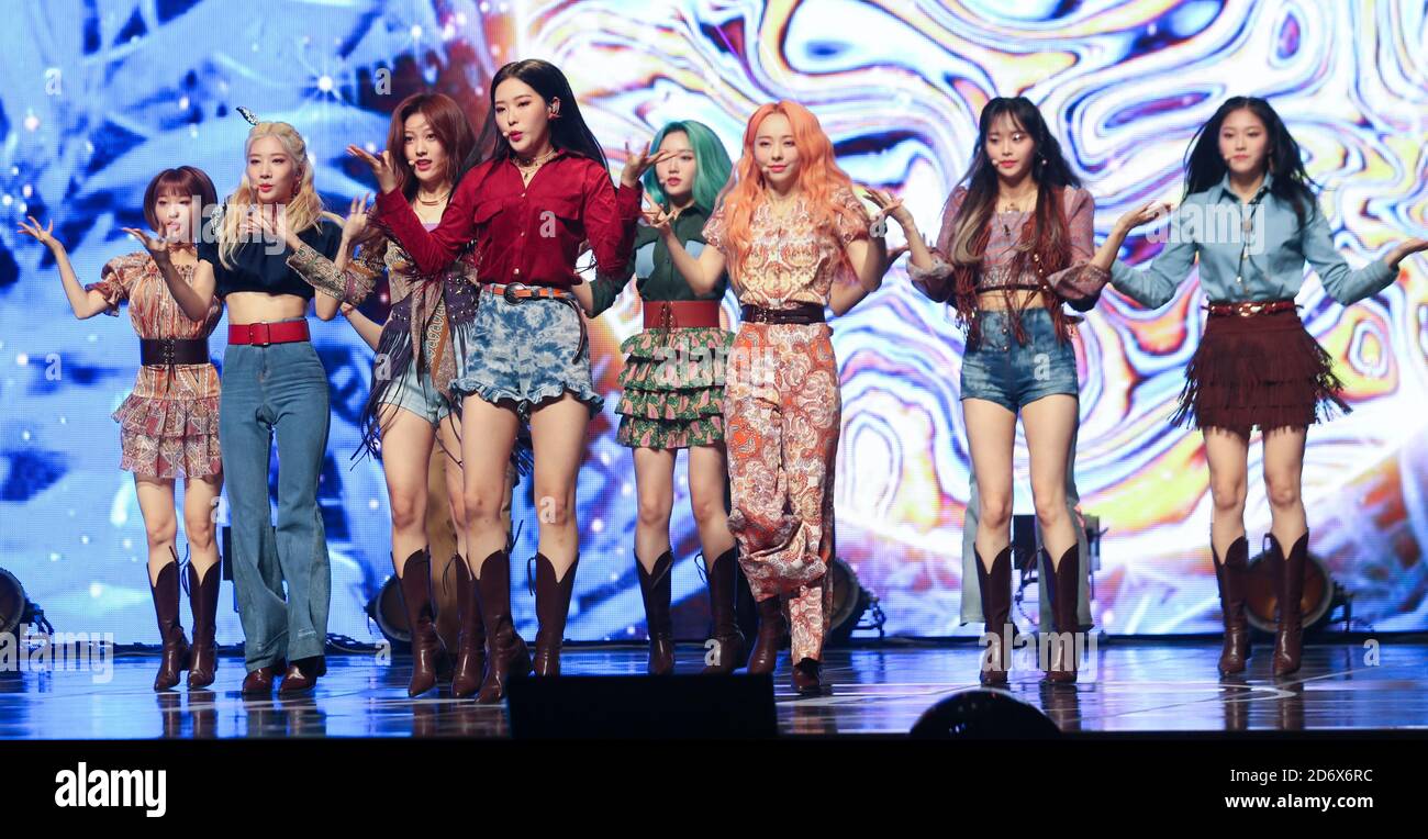 20th Oct, 2020. S. Korean girl group Loona South Korean girl group ...