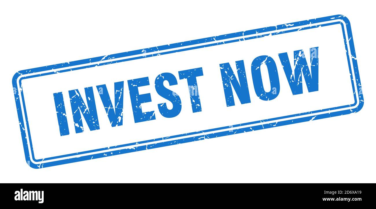 invest now stamp. square grunge sign isolated on white background Stock ...