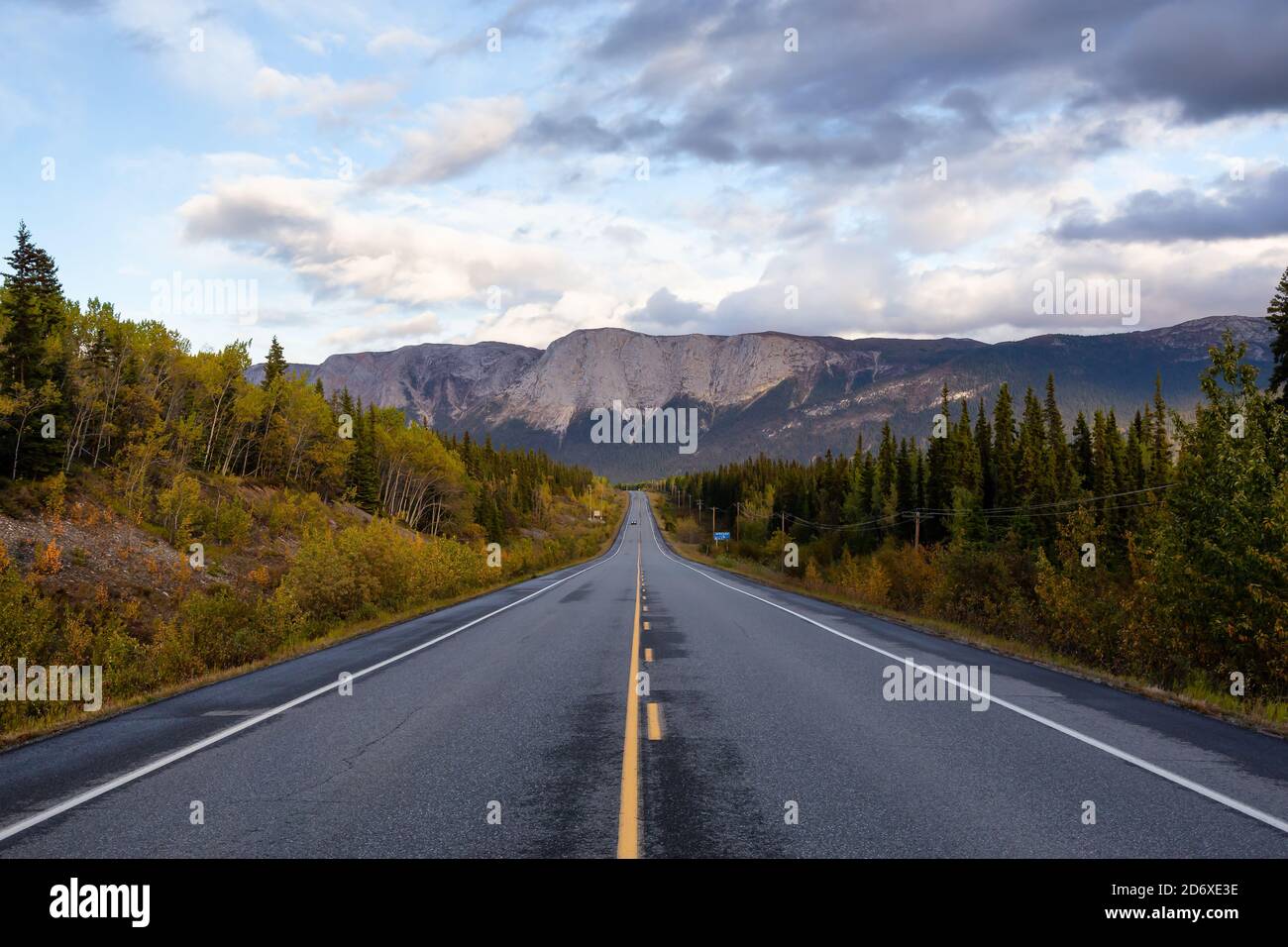 Dempster Highway Road High Resolution Stock Photography and Images - Alamy