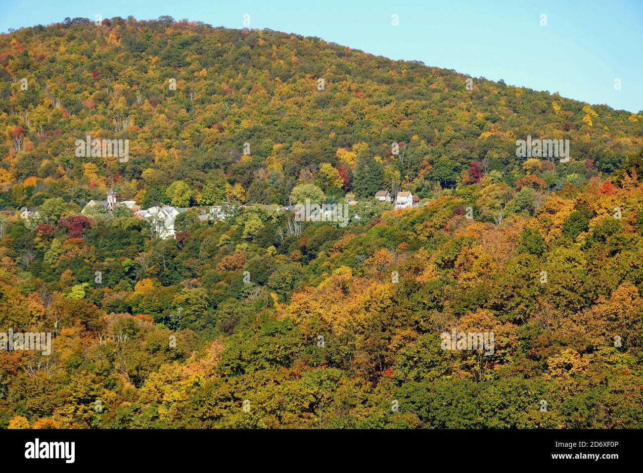 Striking colors of fall foliage near the hills of Jim Thorpe ...