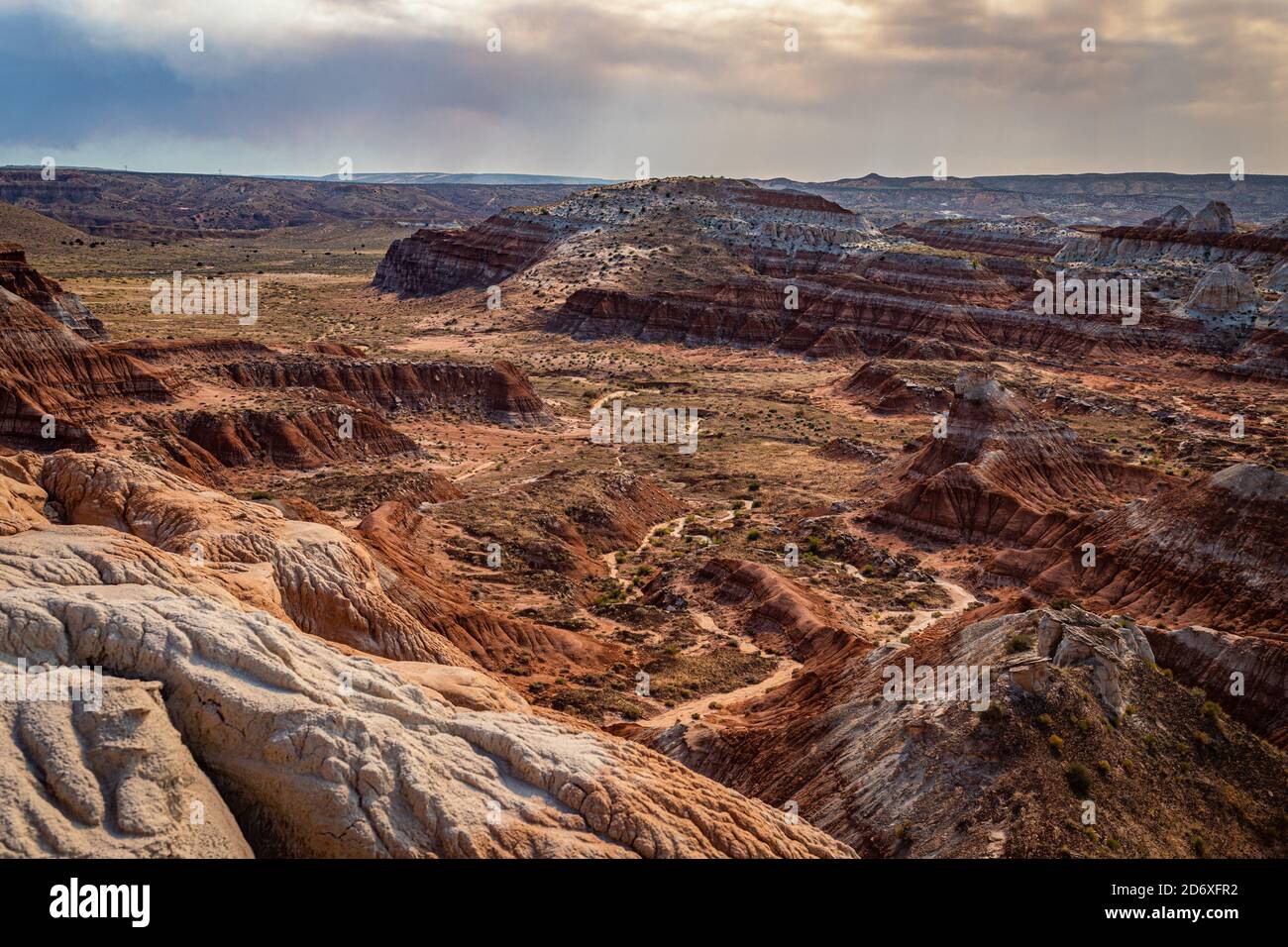 The Toadstool Trail leads to an area of hoodoos and balanced rock ...