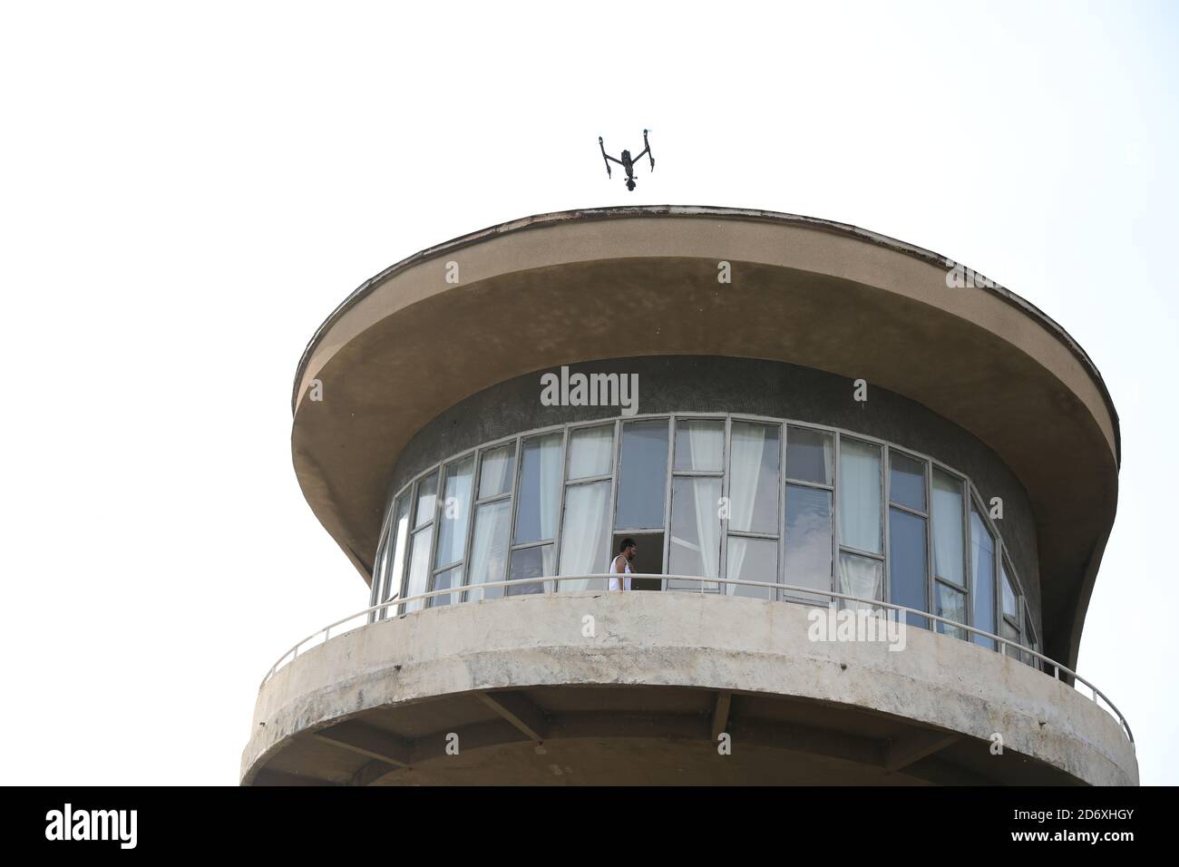 Low angle shot of a circular rooftop Stock Photo - Alamy
