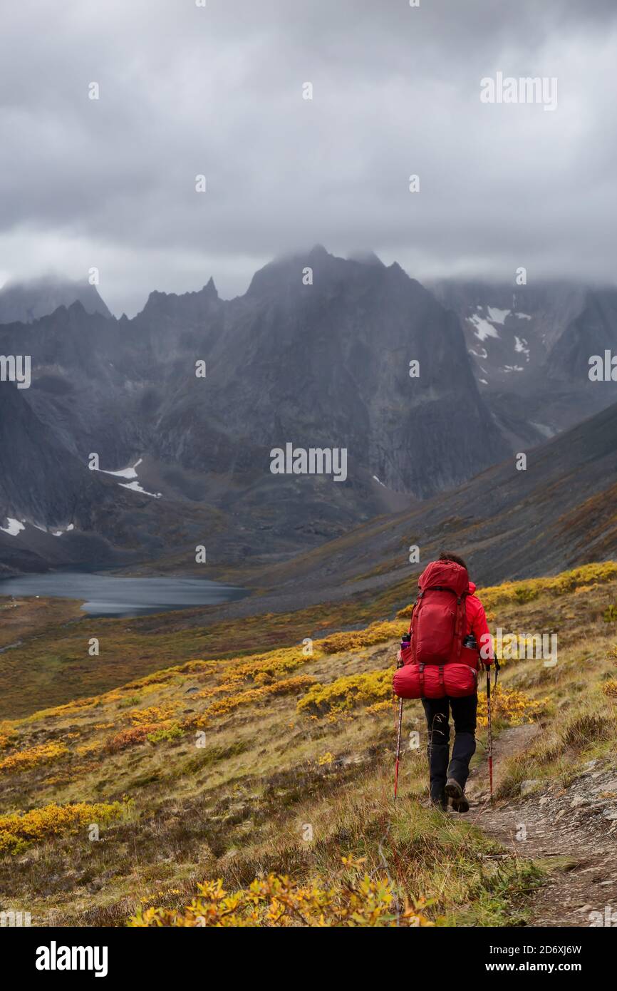 Woman Backpacking on Scenic Hiking Trail to Lake Stock Photo - Alamy