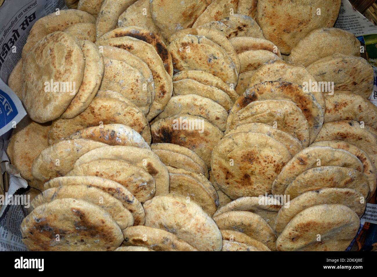 Chapatti hi-res stock photography and images - Alamy