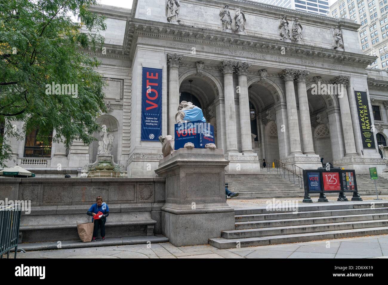 New York, NY - October 19, 2020: View of Read Think Vote campaign ...