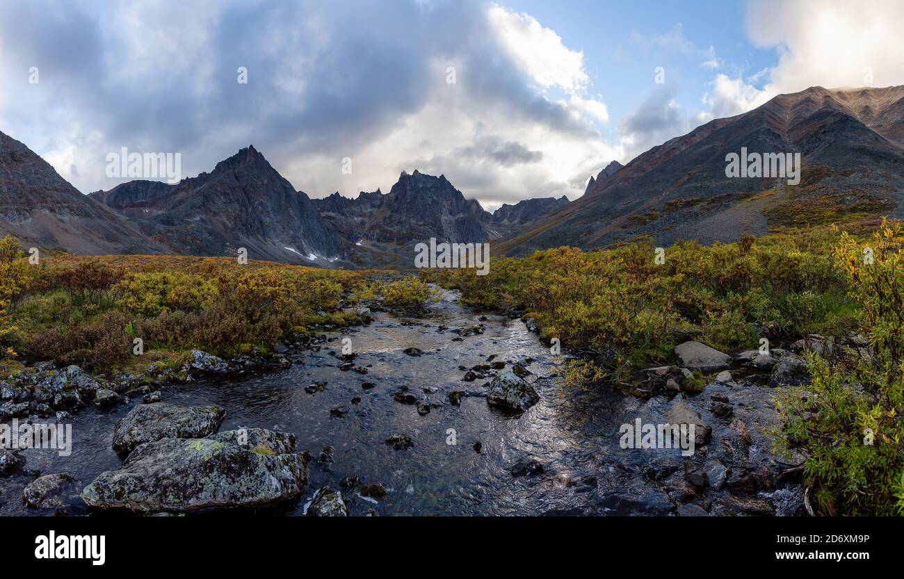 Beautiful Dramatic View of Rugged Mountains and Alpine River Stock ...